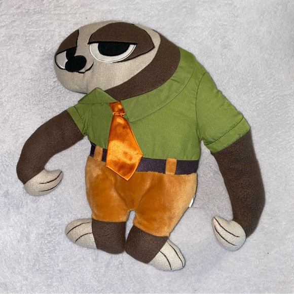 Disney | Toys | Disney Flash The Sloth Zootopia Stuffed Animal Plush ...